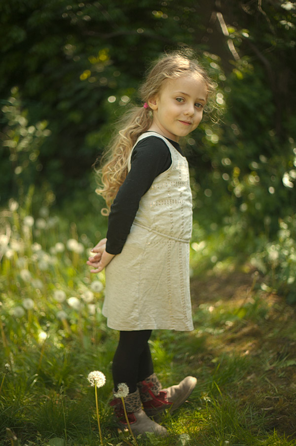 The Wait Is Over! New Petzval Art Lens